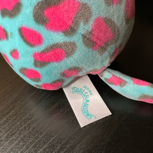 Squishmallows | Toys | Kellytoy Squishmallow 55 Chelsea The Cheetah ...